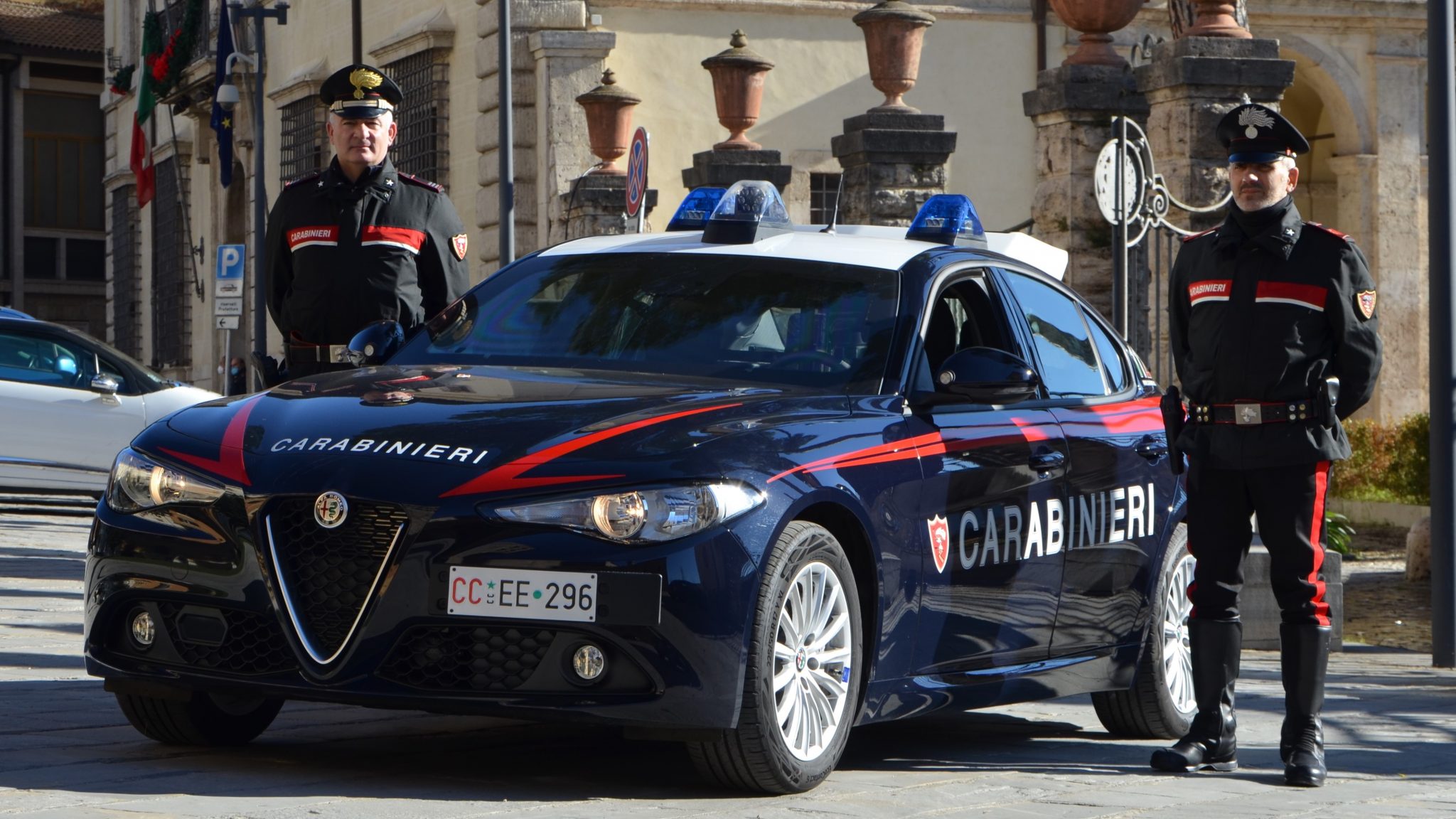Carabinieri, l’Alfa Romeo Giulia Radiomobile 2.0 è nella scuderia della ...