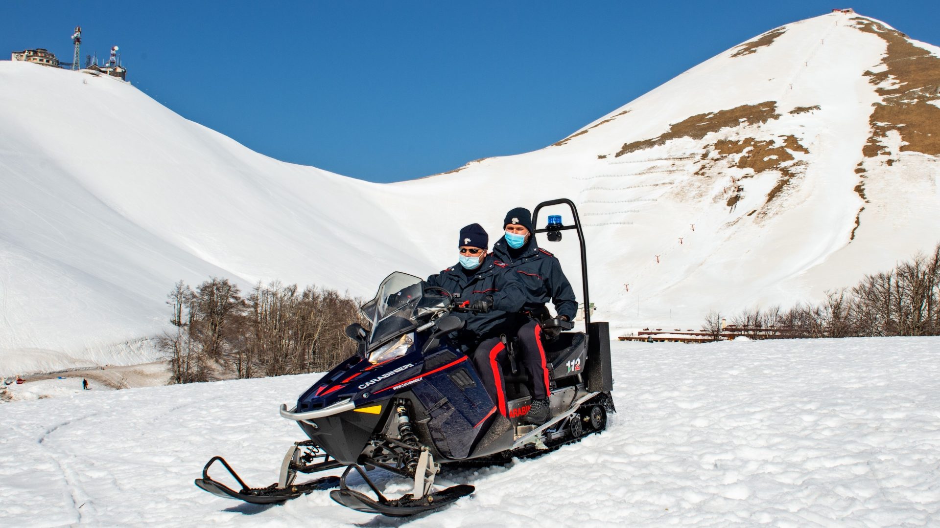 I consigli dell'Arma Carabinieri per vacanze in sicurezza sul Monte ...
