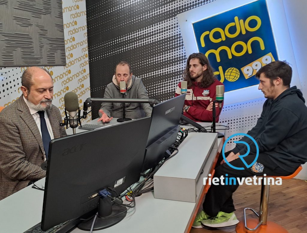 VIDEO - A "Basketball" ospiti in studio Alexander Cicchetti (RSR ...