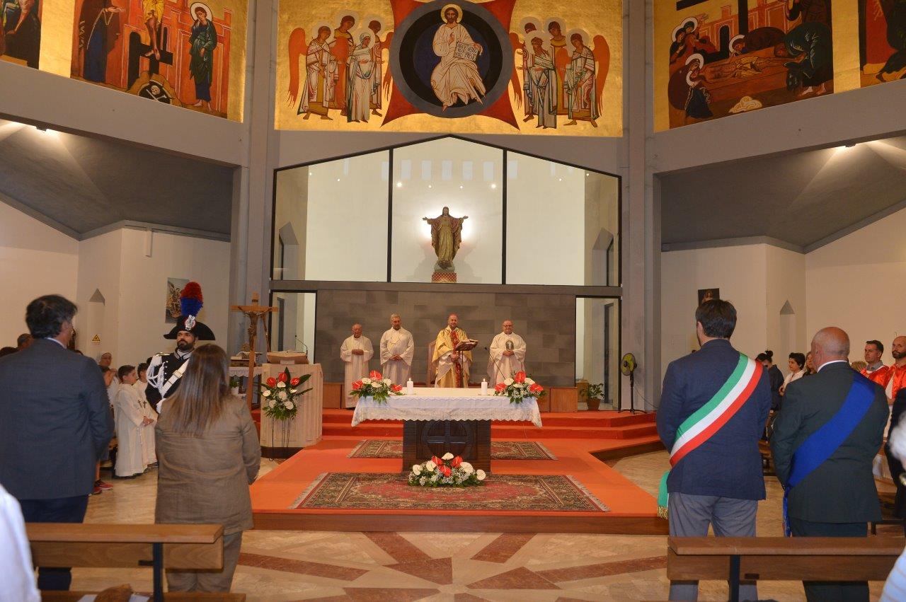 Svolta a Quattro Strade la processione del Sacro Cuore - LE FOTO ...